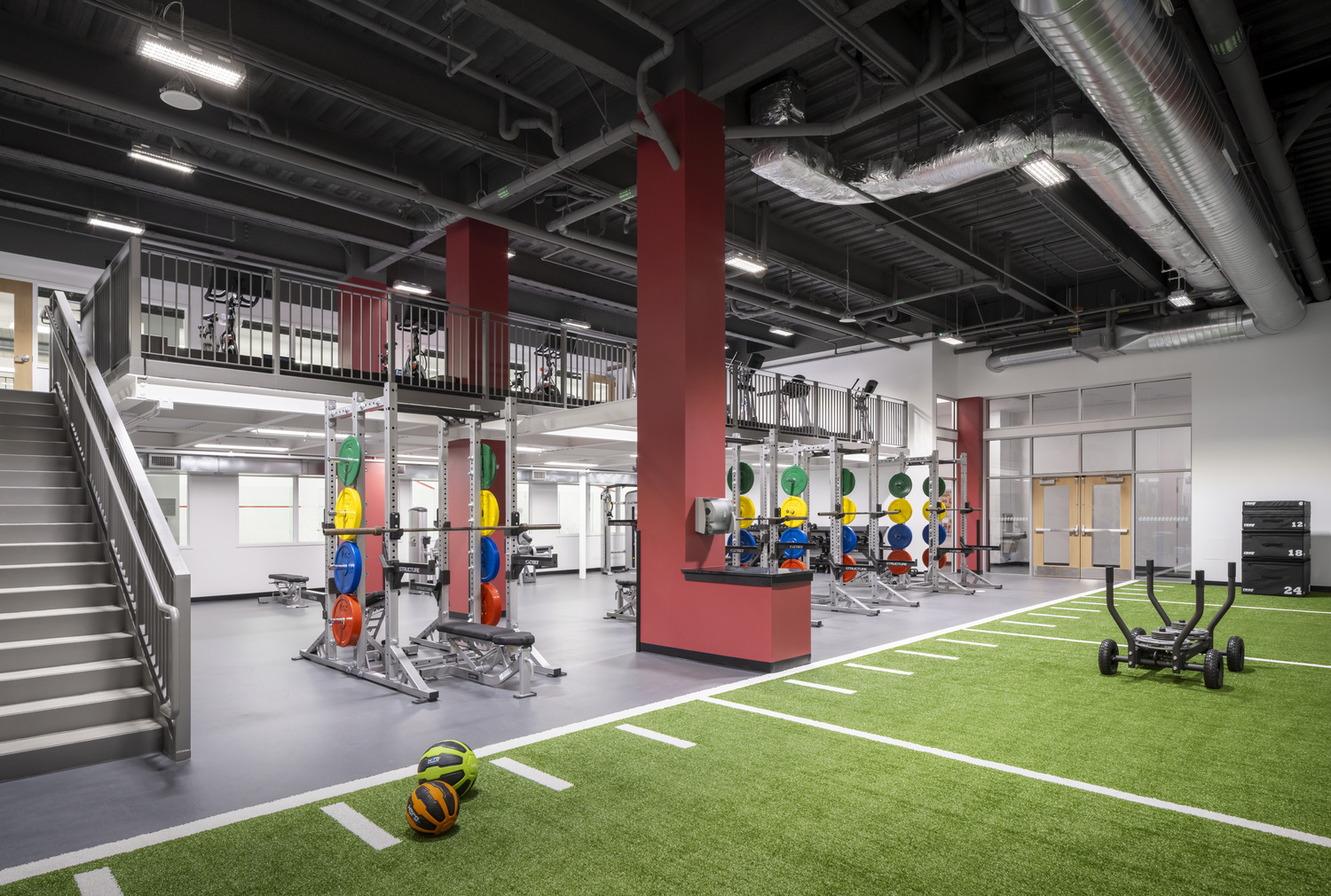 St. Luke's School Fitness Center - SMRT